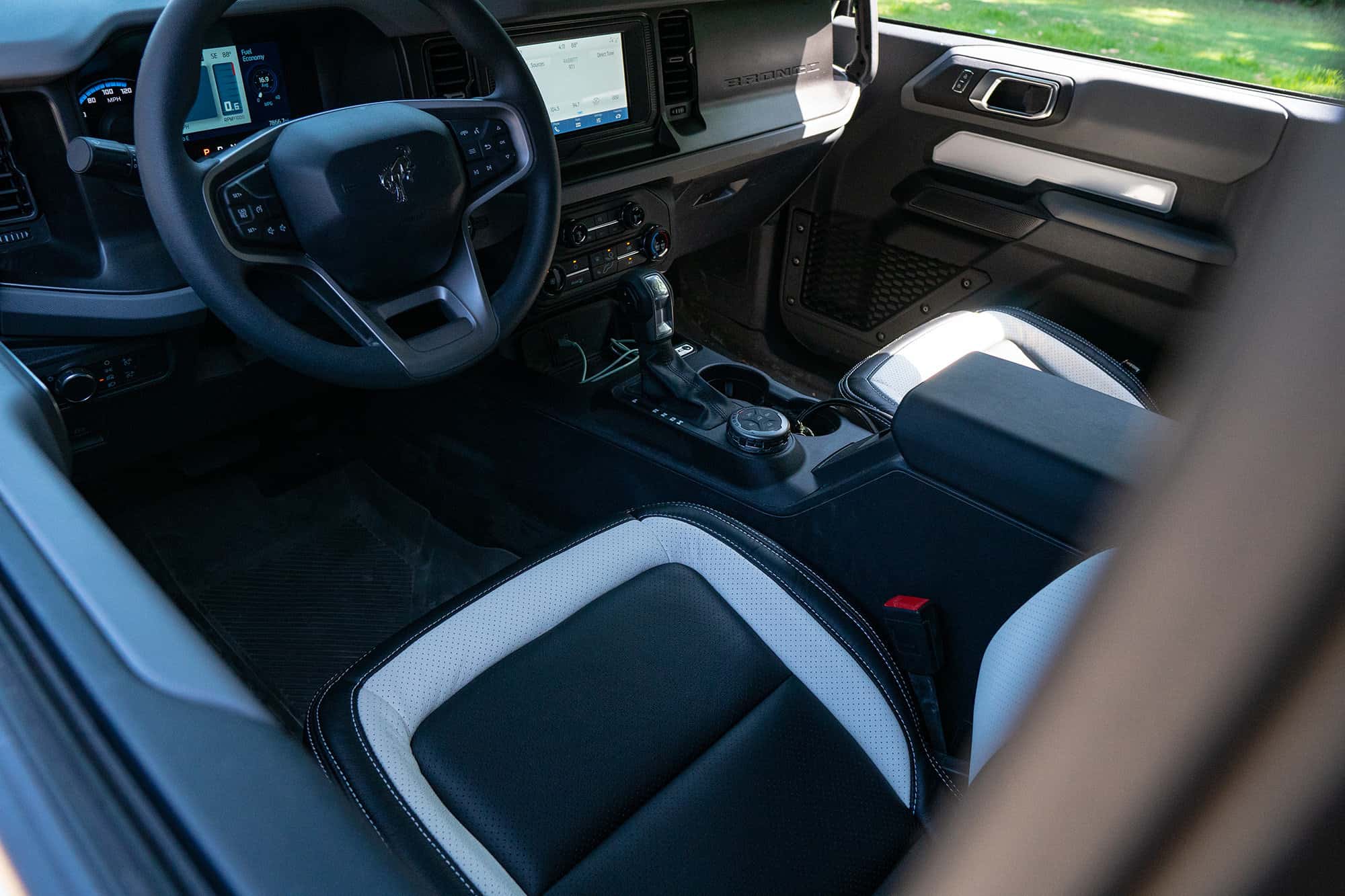 2022 Ford Bronco Base Sasquatch - All Out Offroad